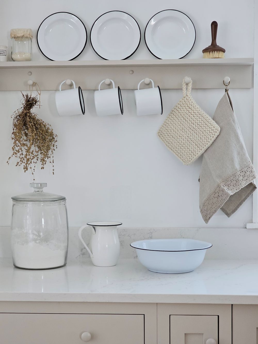 Enamelware - Farmhouse Wares