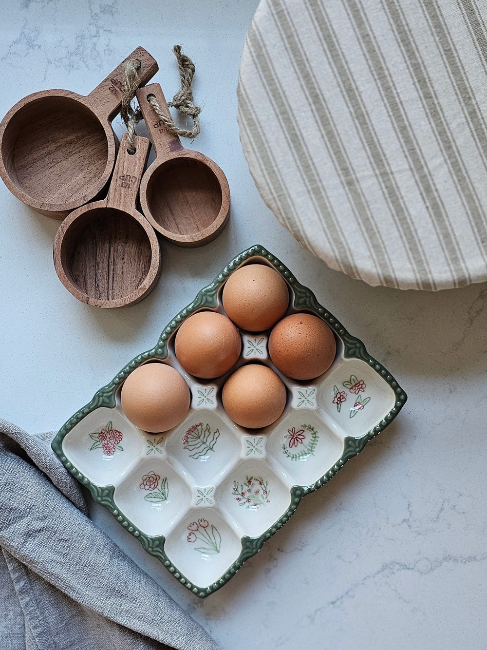Stoneware Egg Tray with Cottage Style - Farmhouse Wares